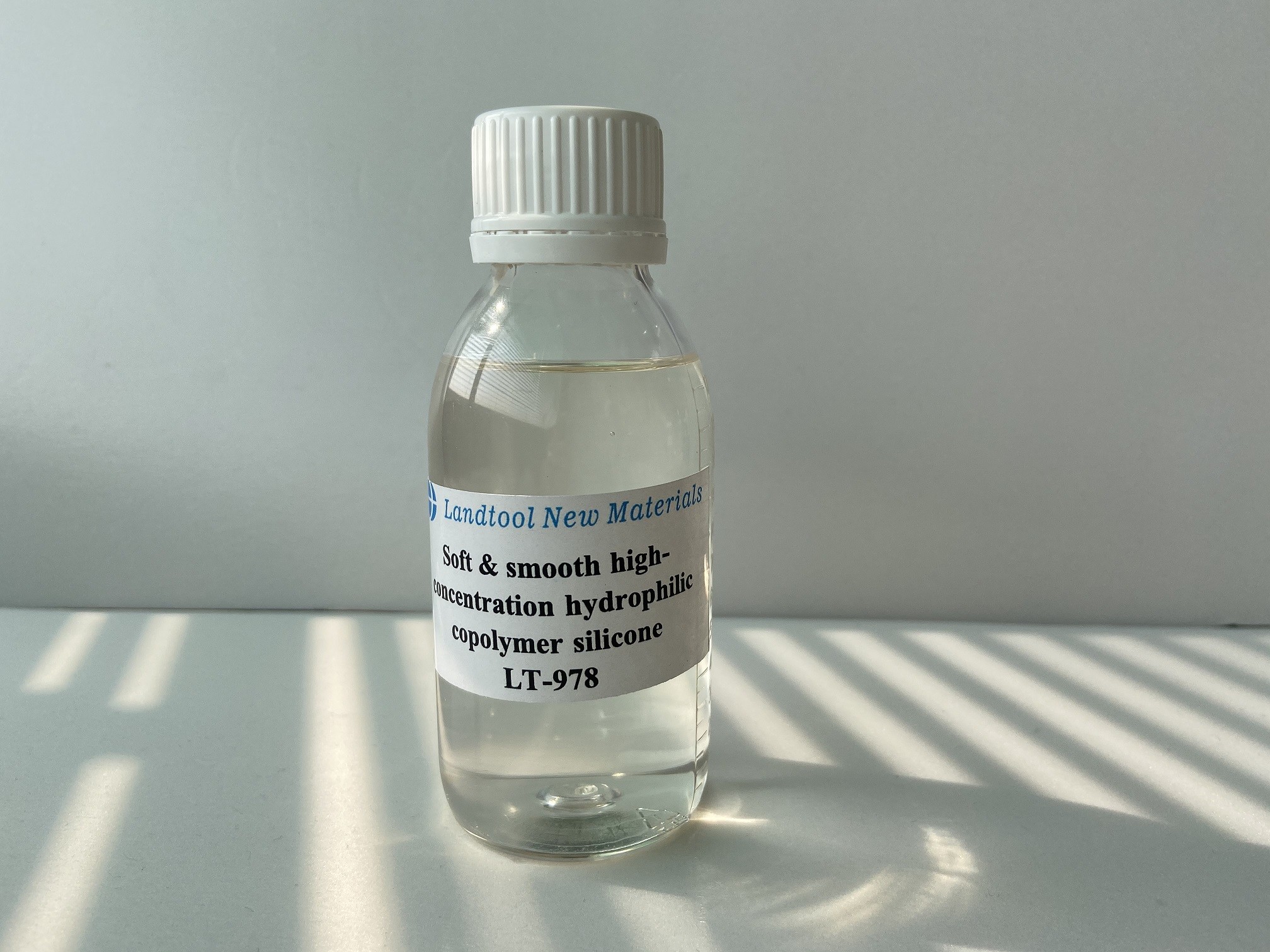 Weak Cationic Hydrophilic Silicone Softener Imparts Super Smooth Silky ...